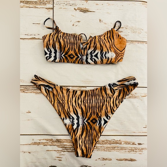 Zaful | Swim | Zaful Tiger Stripe Bandeau Bikini Size Lus 8 | Poshmark